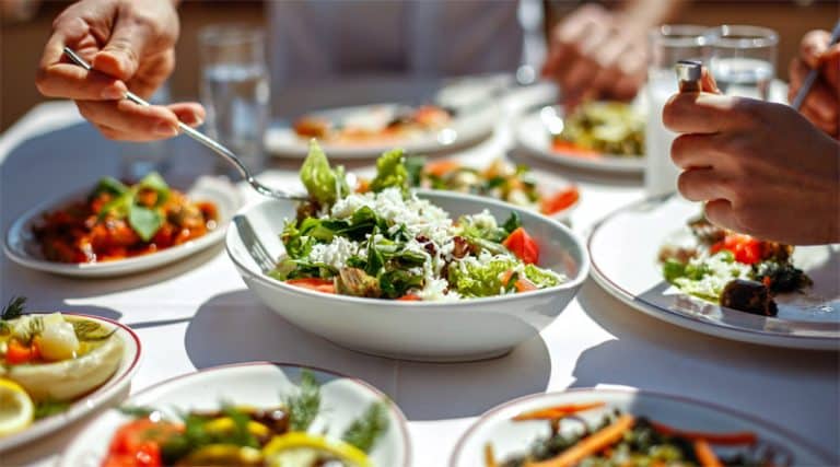 Dicas de alimentos para ingerir à noite - Sabor à Vida Gastronomia