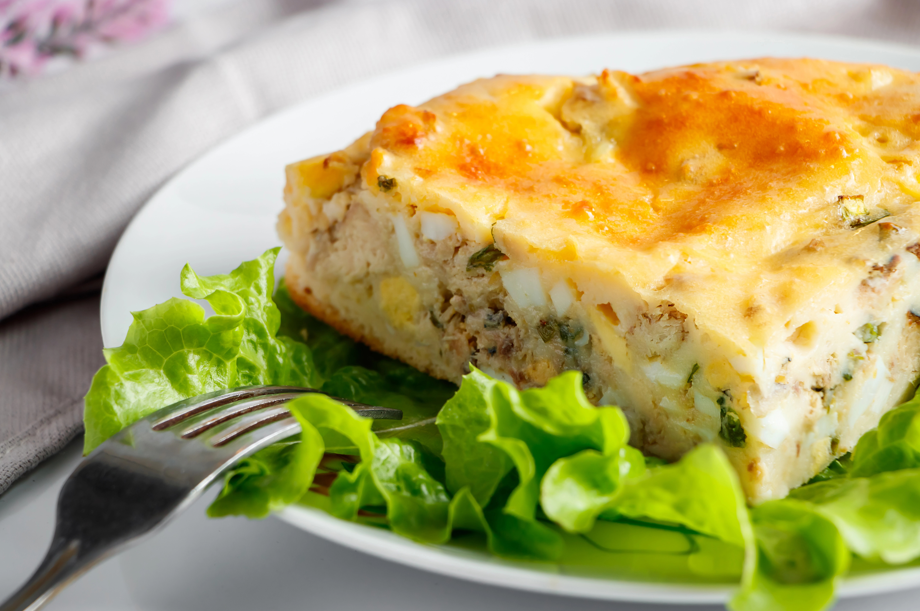 Torta integral de atum: saudável e saborosa em apenas 45 minutos